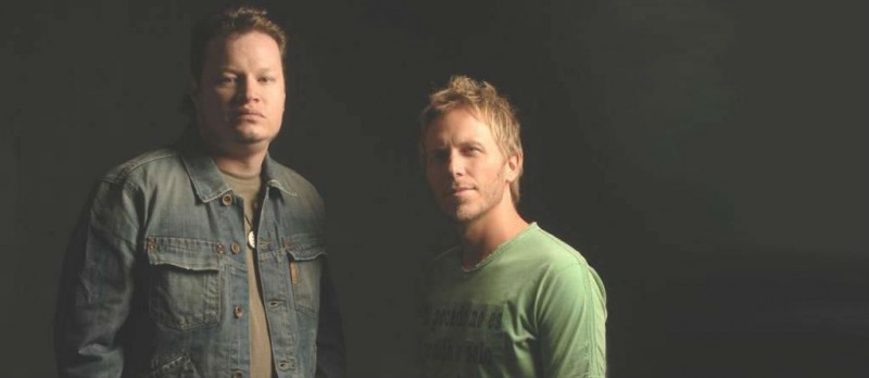 Sin Bandera Estrena su Nuevo Sencillo — FMDOS