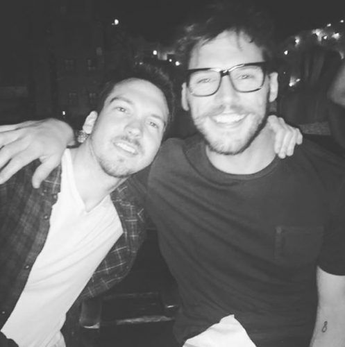 Conoce a los guapísimos hermanos de Sam Claflin — FMDOS