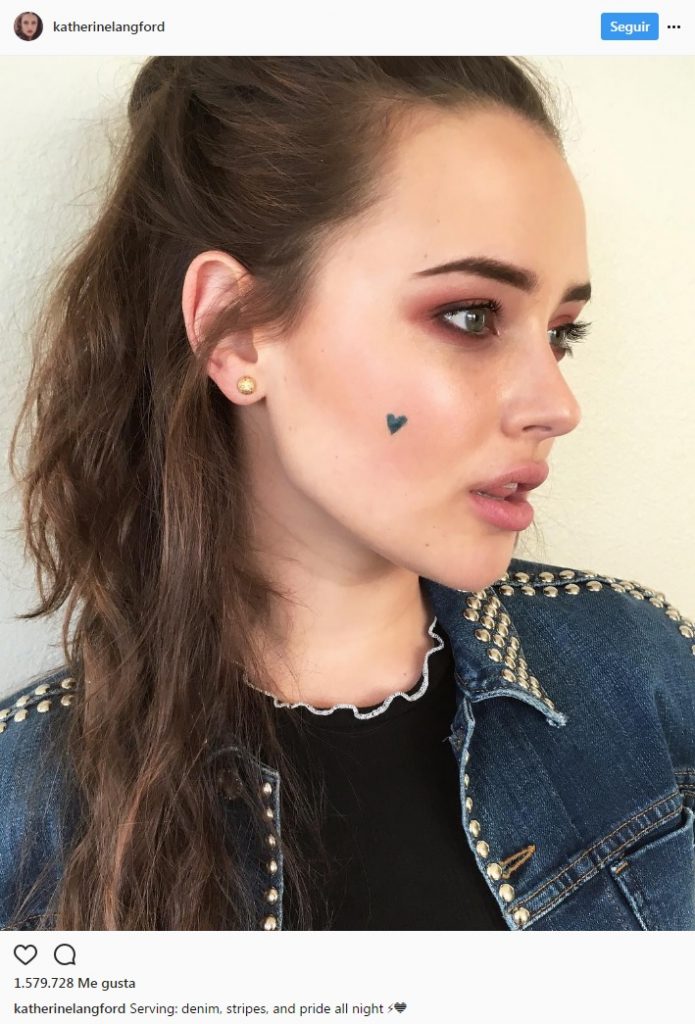 Selena Gomez deja tierno mensaje a Katherine Langford en redes sociales