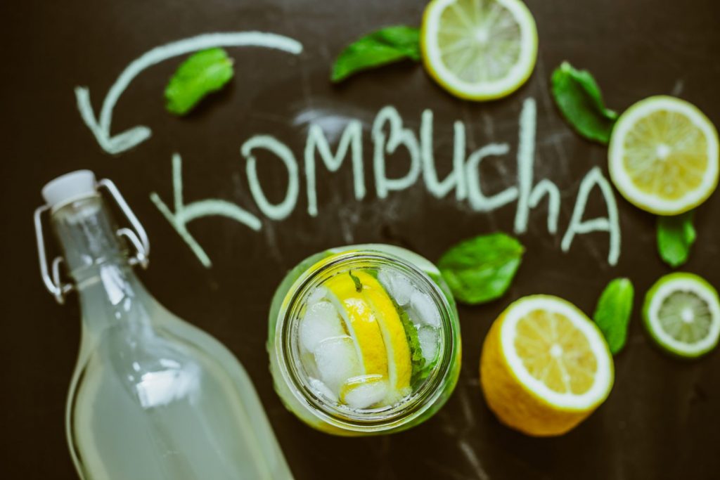 ¿Cómo hacer kombucha? Receta para preparar este famoso té milenario
