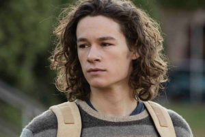 Este es el joven actor al que todos comparan con Heath Ledger por su ...