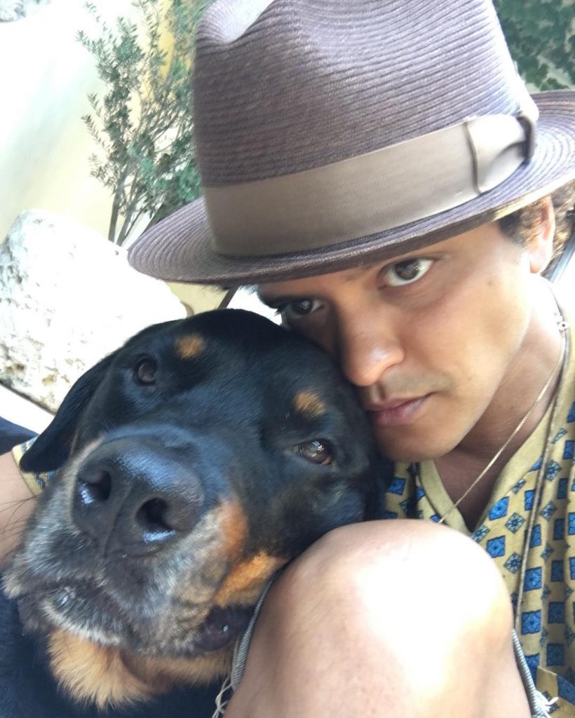Trabajo versus vida personal: ¡Así es Bruno Mars a través de Instagram!