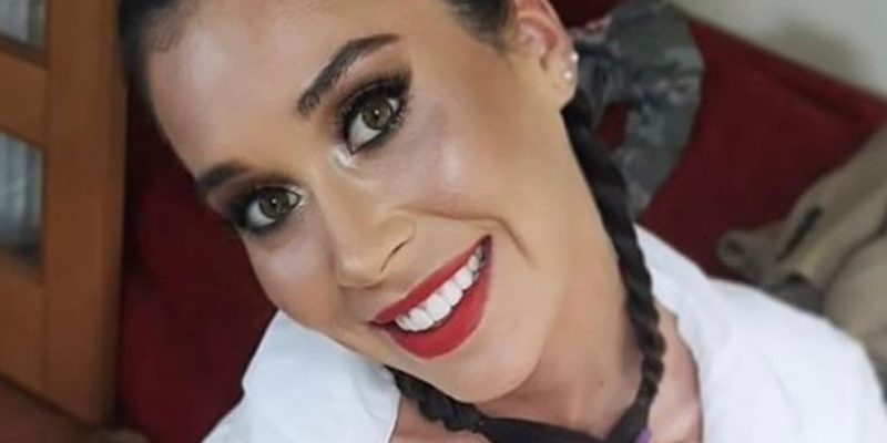 Valentina Roth encantó con natural foto junto a su pololo