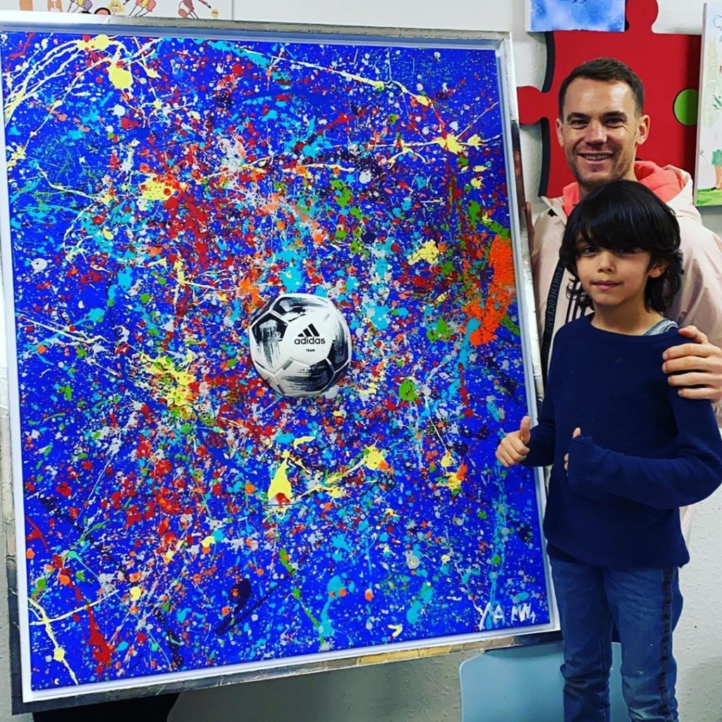 Mikail Akar: El "mini Picasso” que causa furor en todo el mundo