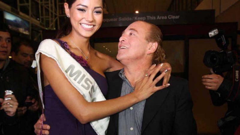 Alberto 'Tatón' Púrpura posa por primera vez con su pareja de 24 años