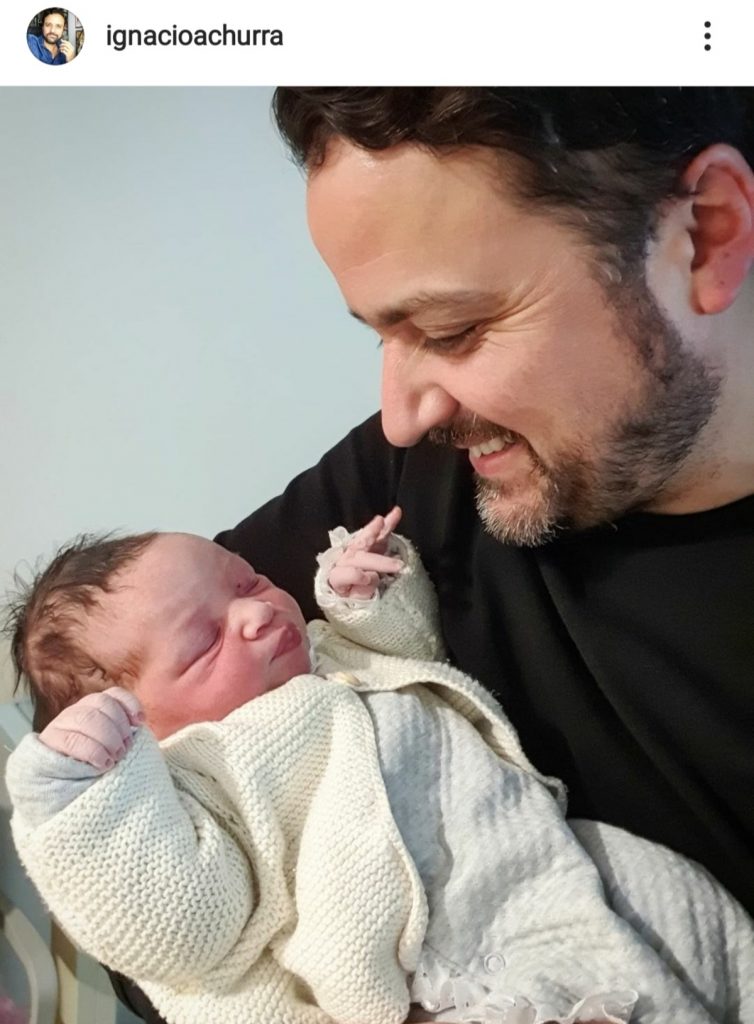 Ignacio Achurra presentó a su bebé recién nacida: 'Bienvenida al mundo'