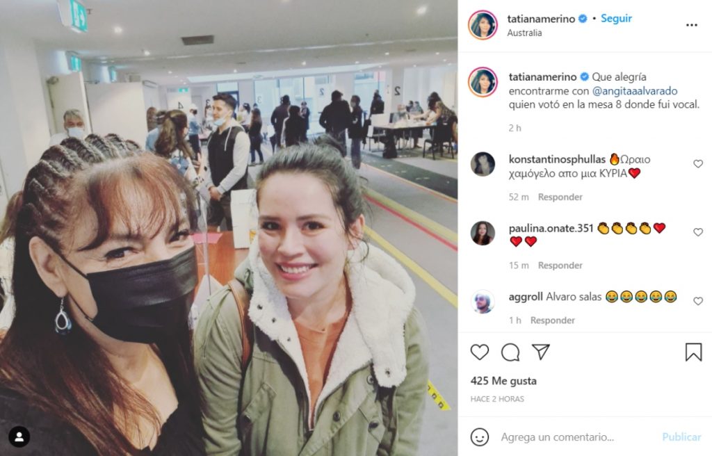 Tatiana Merino se robó las miradas como vocal de mesa en Australia