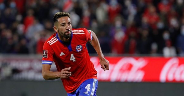 Mauricio Isla termina su cuarentena y viaja a Calama
