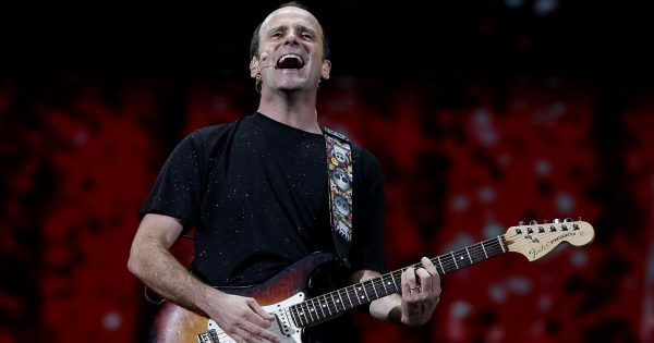 Stefan Kramer adelanta nuevas imitaciones con vocalista de Aerosmith