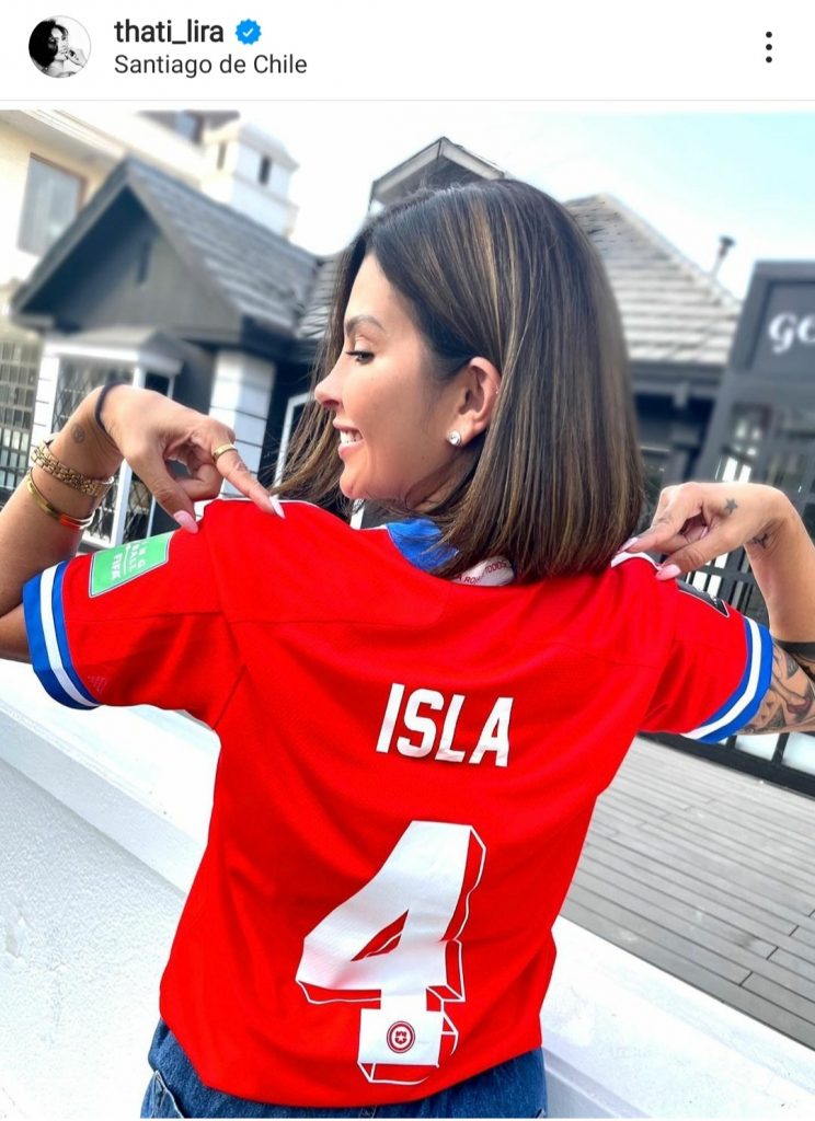 Thati Lira celebró el triunfo de Chile con elogios a Mauricio Isla