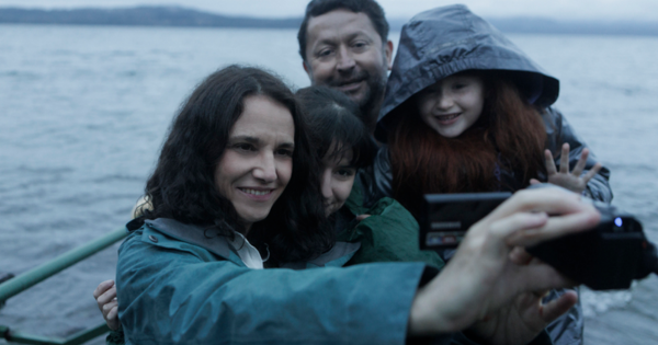 42 días en la Oscuridad es la serie más popular de Netflix en Chile