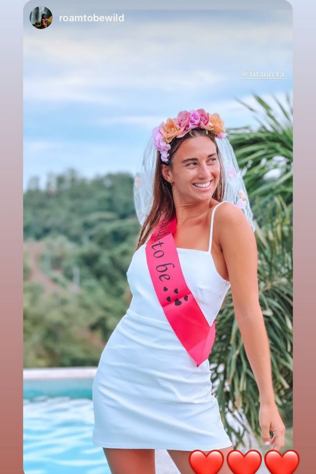 ¡Es oficial! Así fue el matrimonio de Tita Ureta y Spiro Razis en Costa ...