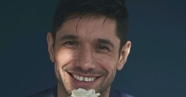 Así fue el paso de Miguel Garcés por el programa Rojo, Fama Contrafama