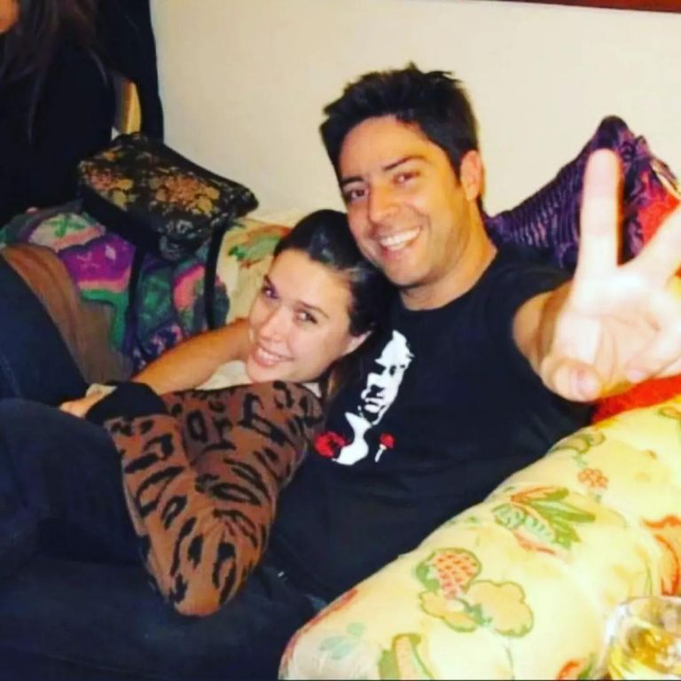 Cristián Riquelme llena de elogios a su esposa Claudia