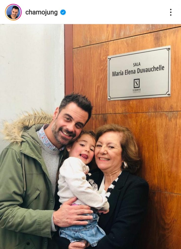 María Elena Duvauchelle celebró su llegada a los 80 años