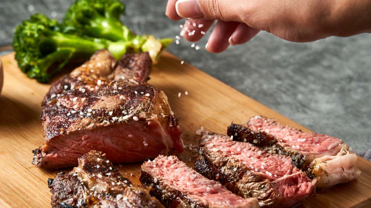 Los mejores cortes de carne para poner a la parrilla este 18