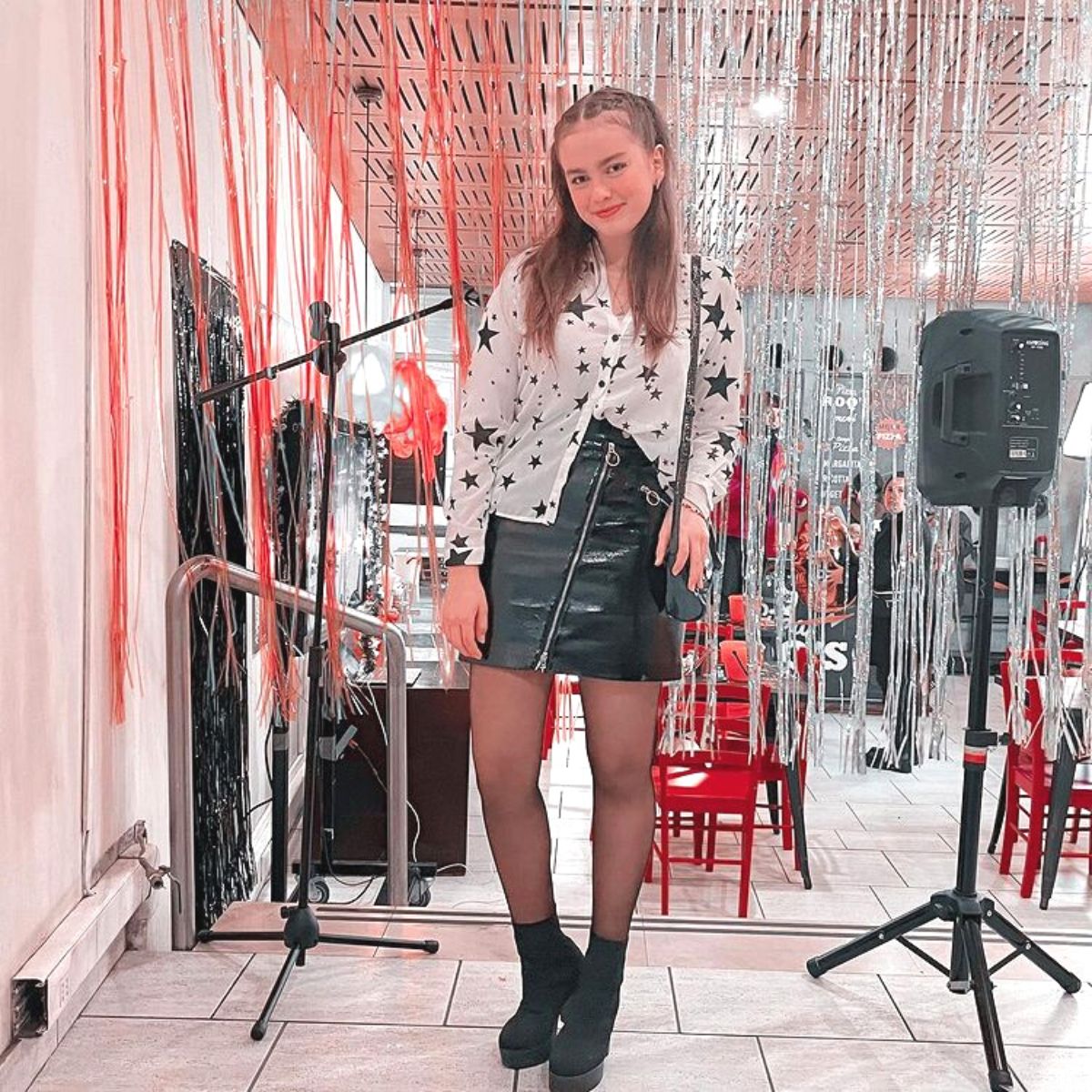 Así luce Giulia Inostroza, la pequeña que nos conquistó en Papá a la Deriva