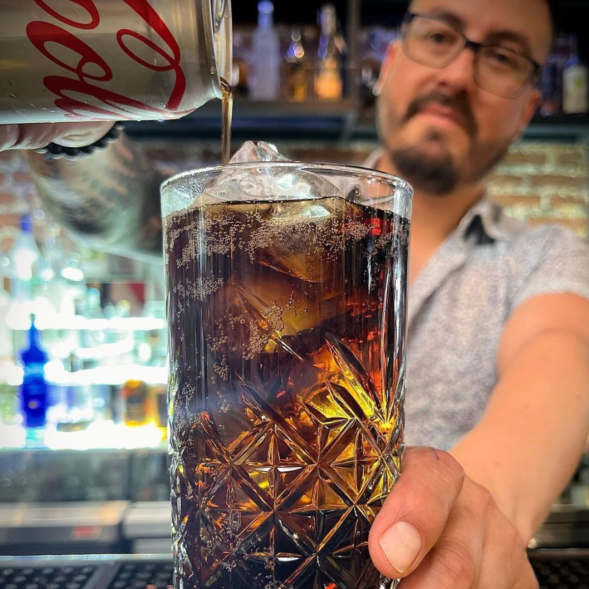 Día de la Piscola: 5 bares en Santiago con promociones para celebrar ...