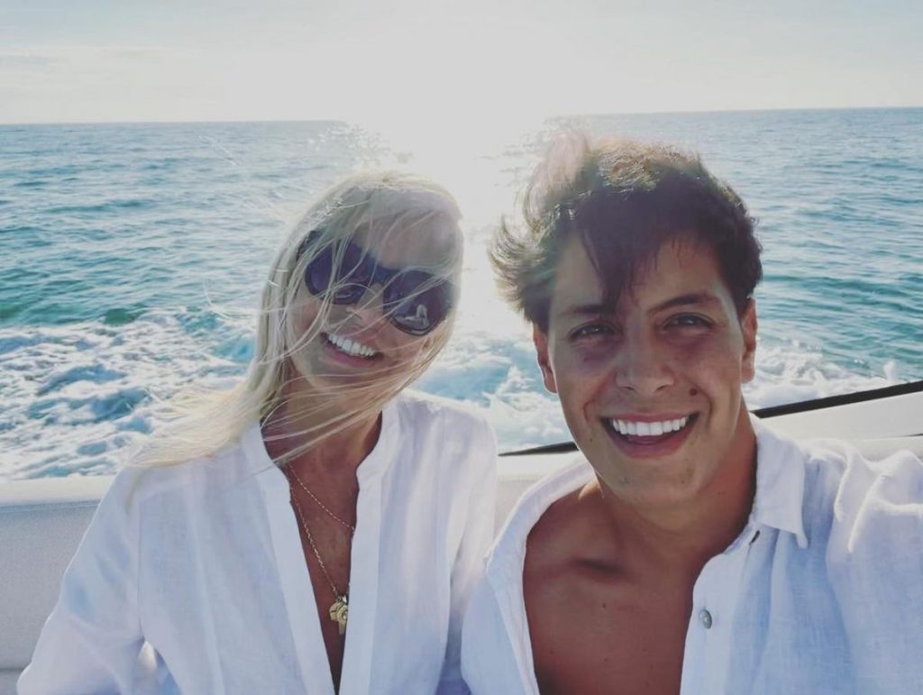 Máximo Menem Bolocco comparte nuevas fotos de sus soñadas vacaciones con Cecilia