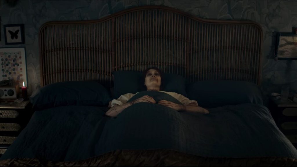 Evil Dead Rise: La película de terror que deja al público con nauseas y ...