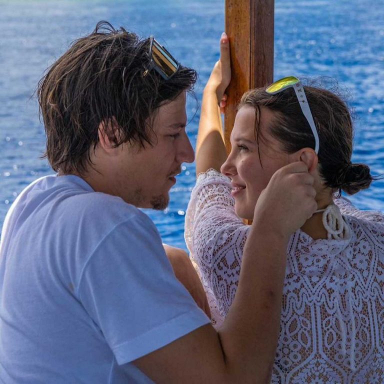 ¡Suenan campanas de boda! La hermosa foto con la que Millie Bobby Brown y su novio anuncian que ...