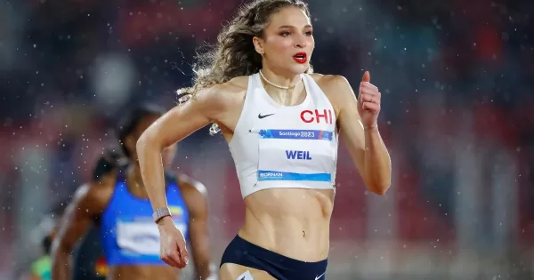 Quién es Martina Weil, la corredora que logró quedarse con la medalla ...
