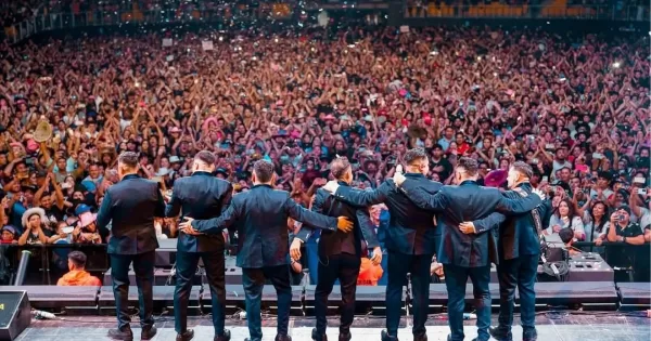 Realizó un emotivo tributo: Conocido animador de televisión sorprende ...