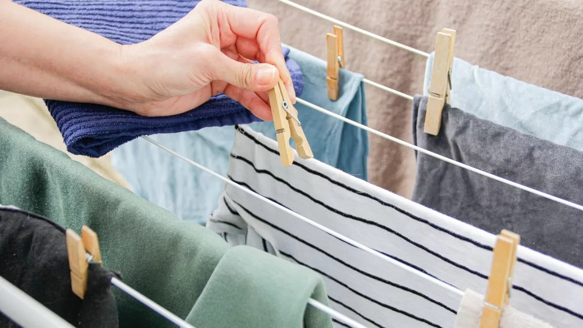 Viral en TikTok: los mejores trucos para tender la ropa en invierno y ...